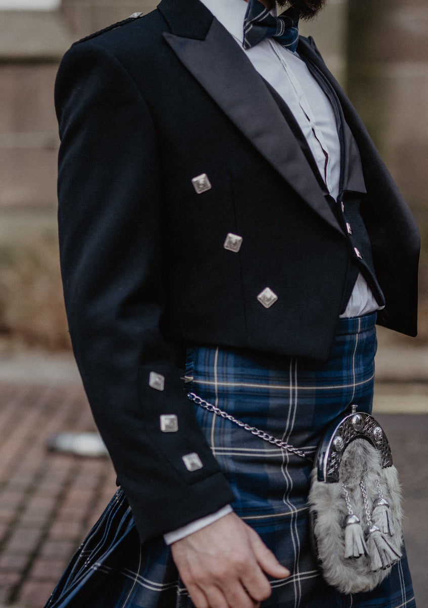 Prince Charlie Kilt Outfit - Persevere Moss Navy – KILT SOCIETY™